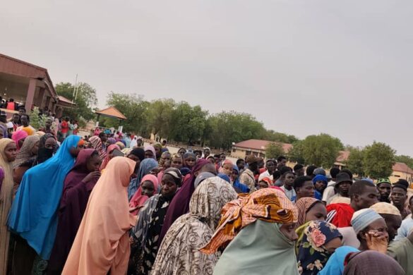 Nigerian governor builds 414 roads, cuts debt 60%
